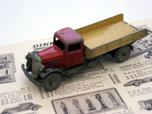 History of Dinky Toys - Dinky Fans