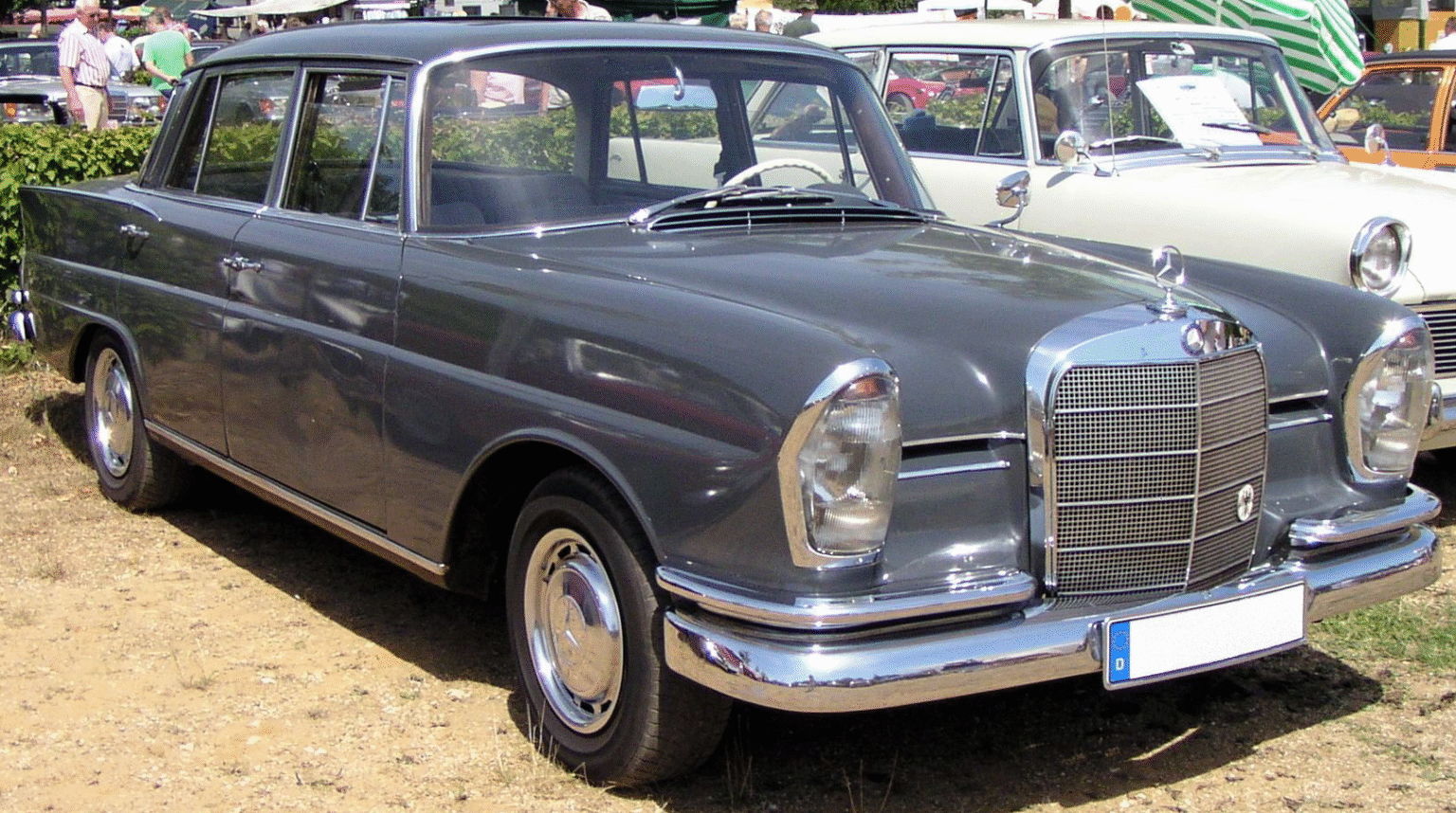 A Dinky Classic: The Dinky 186 Mercedes 220 SE - Dinky Fans